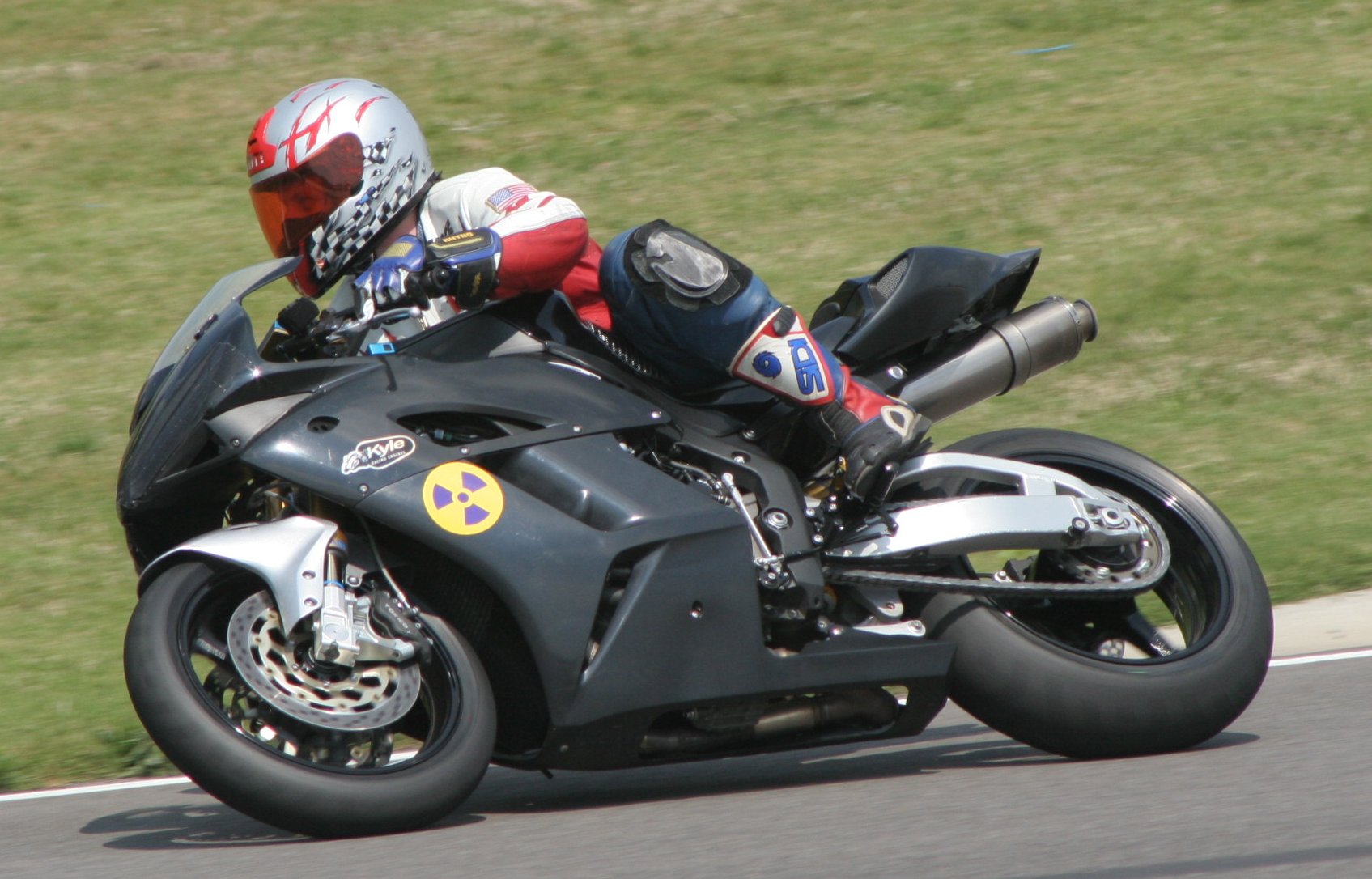 04 Basic racer bodywork | Honda CBR 1000RR Forums